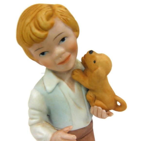 Avon | Accents | Vtg 981 Avon Best Friends Handcrafted Figurine | Poshmark